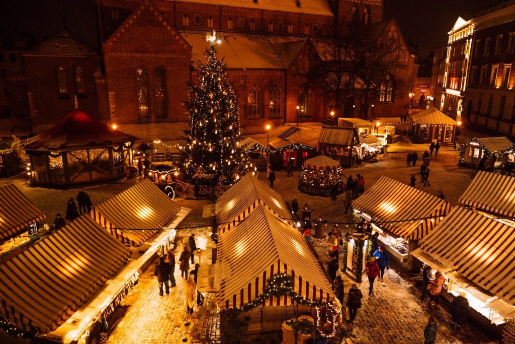 Christmas Market Foods You Must Try | Home Travel Guide